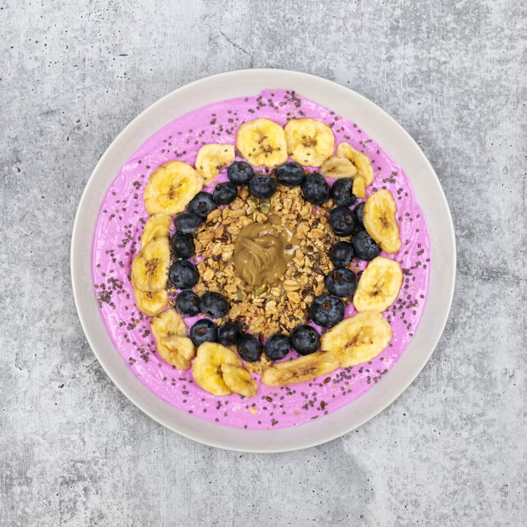 Dragon Fruit Greek Yogurt Parfait – Fit AF Nutrition